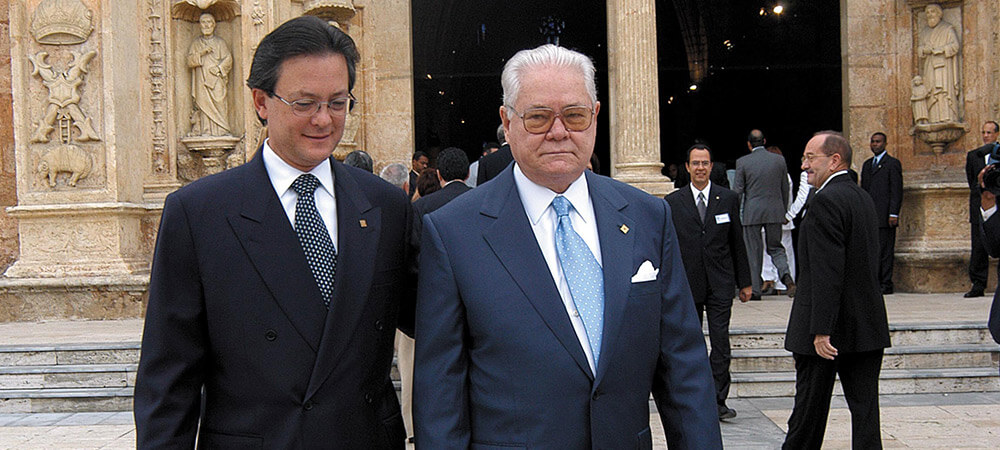 Alejandro E. Grullón E